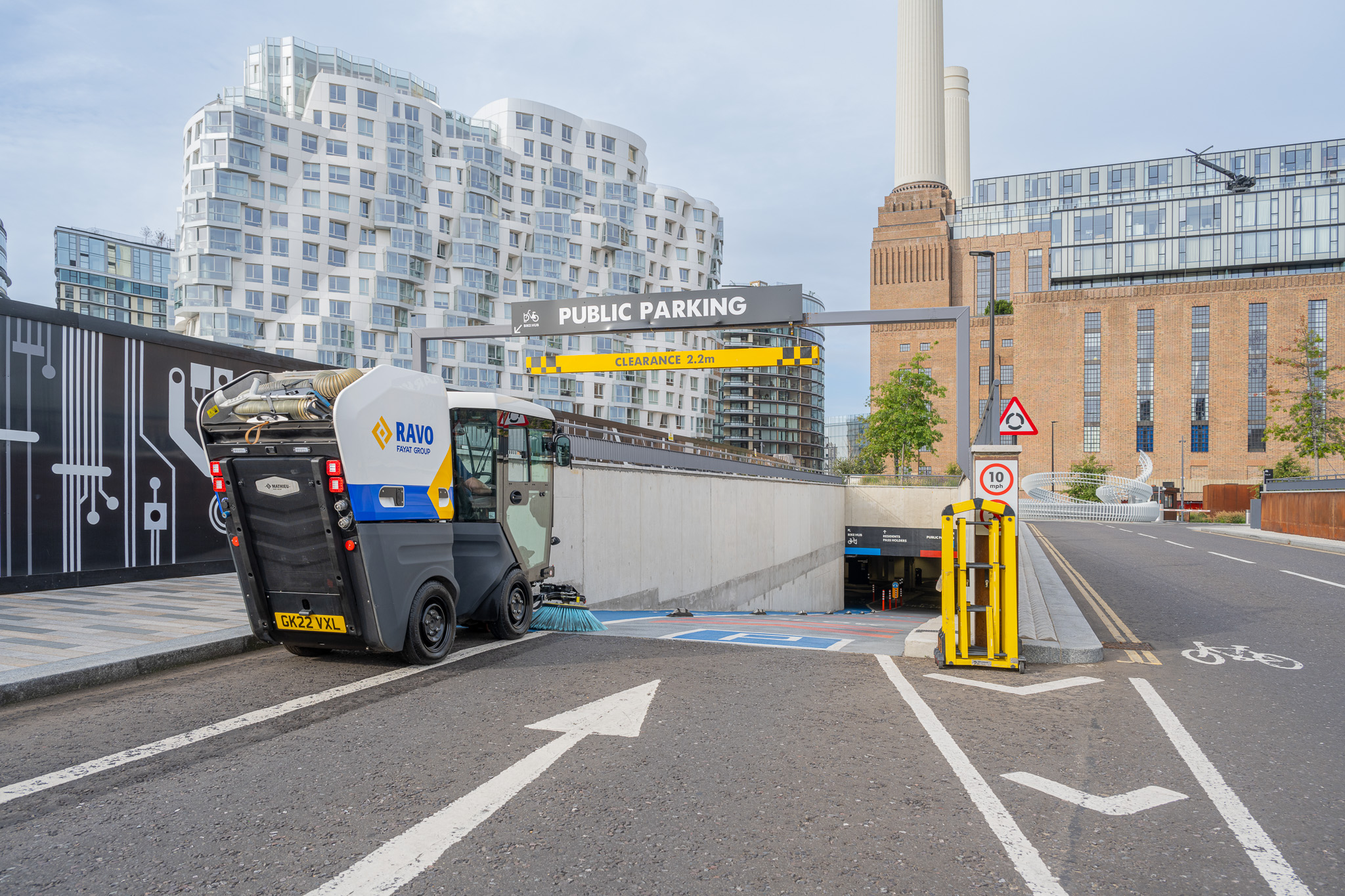 RAVO R1, Sub-Compact Streetsweeper