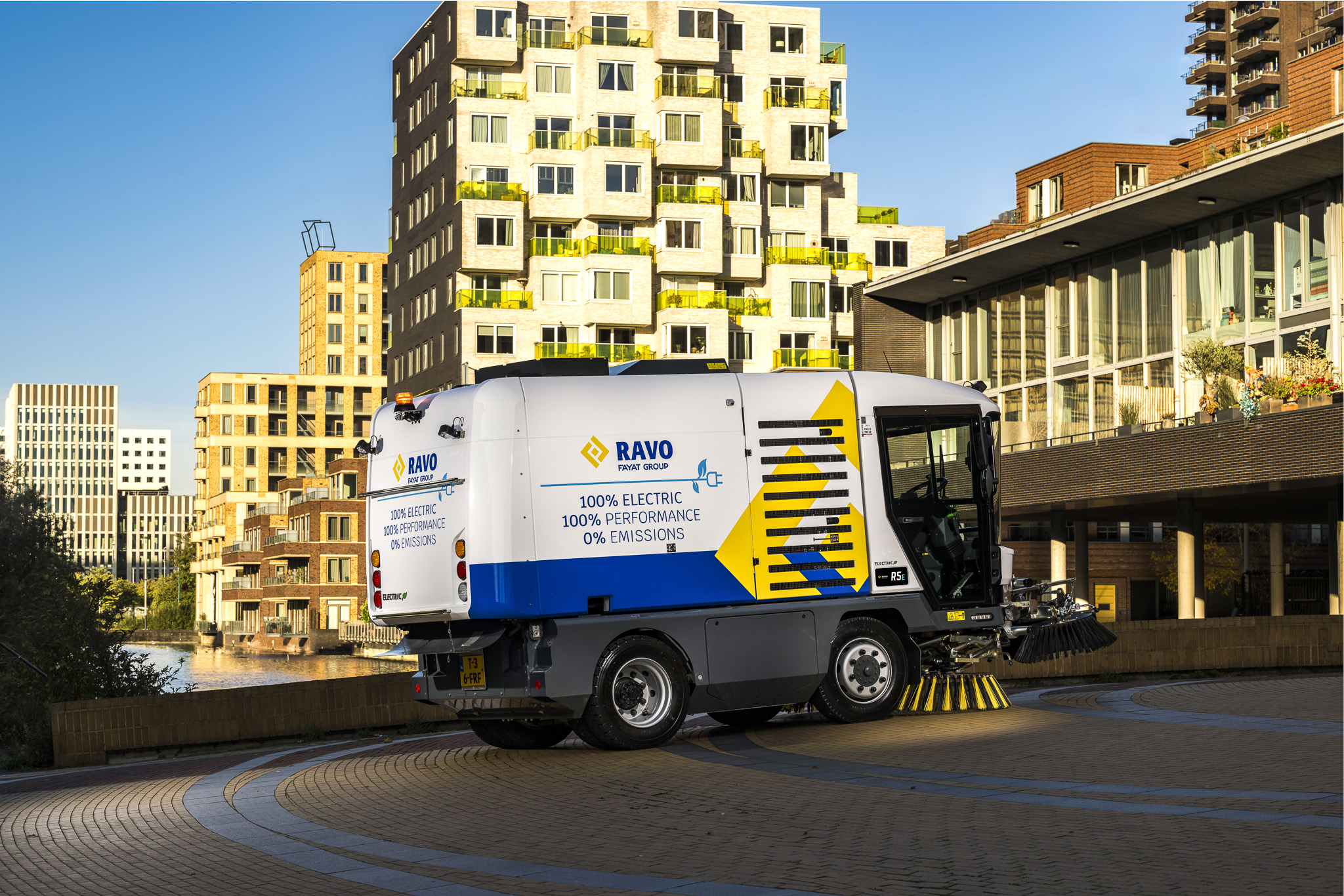 Maxi-Compact Sweepers