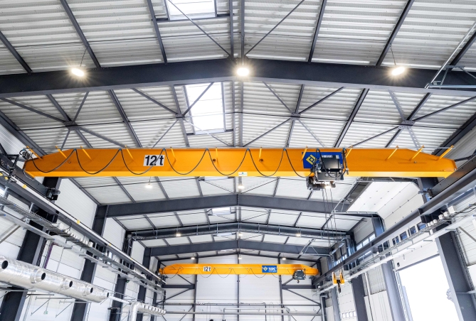 Ponts roulants : monopoutre ou bipoutre - ADC