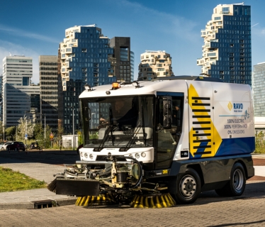 RAVO Introduce the new R5e - RAVO