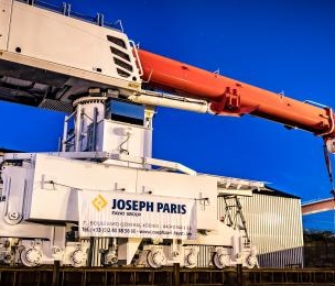 Grue mobile du dock flottant de Papeete | Fayat Groupe