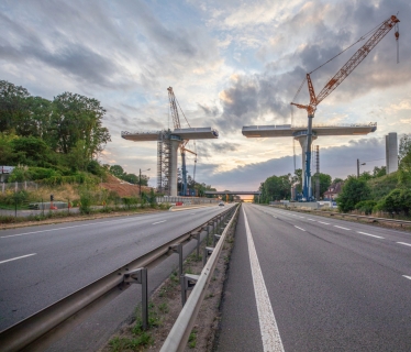 Razel-Bec - Putting heart into work