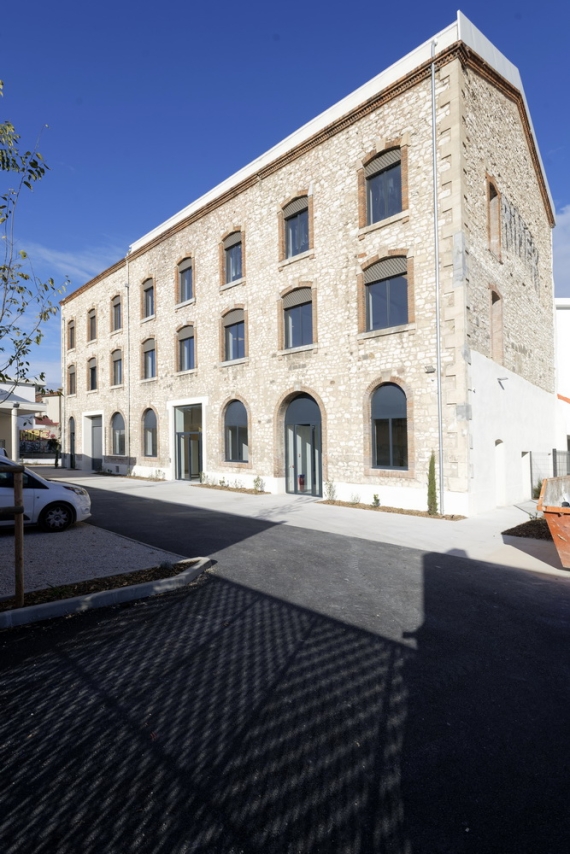 Unité d'Hébergement d'Urgence (UHU) ET antenne SAMU Social - Marseille ...